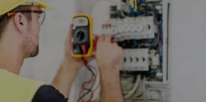 CPR & LVR Training Courses Online | Fluid First Aid Brisbane